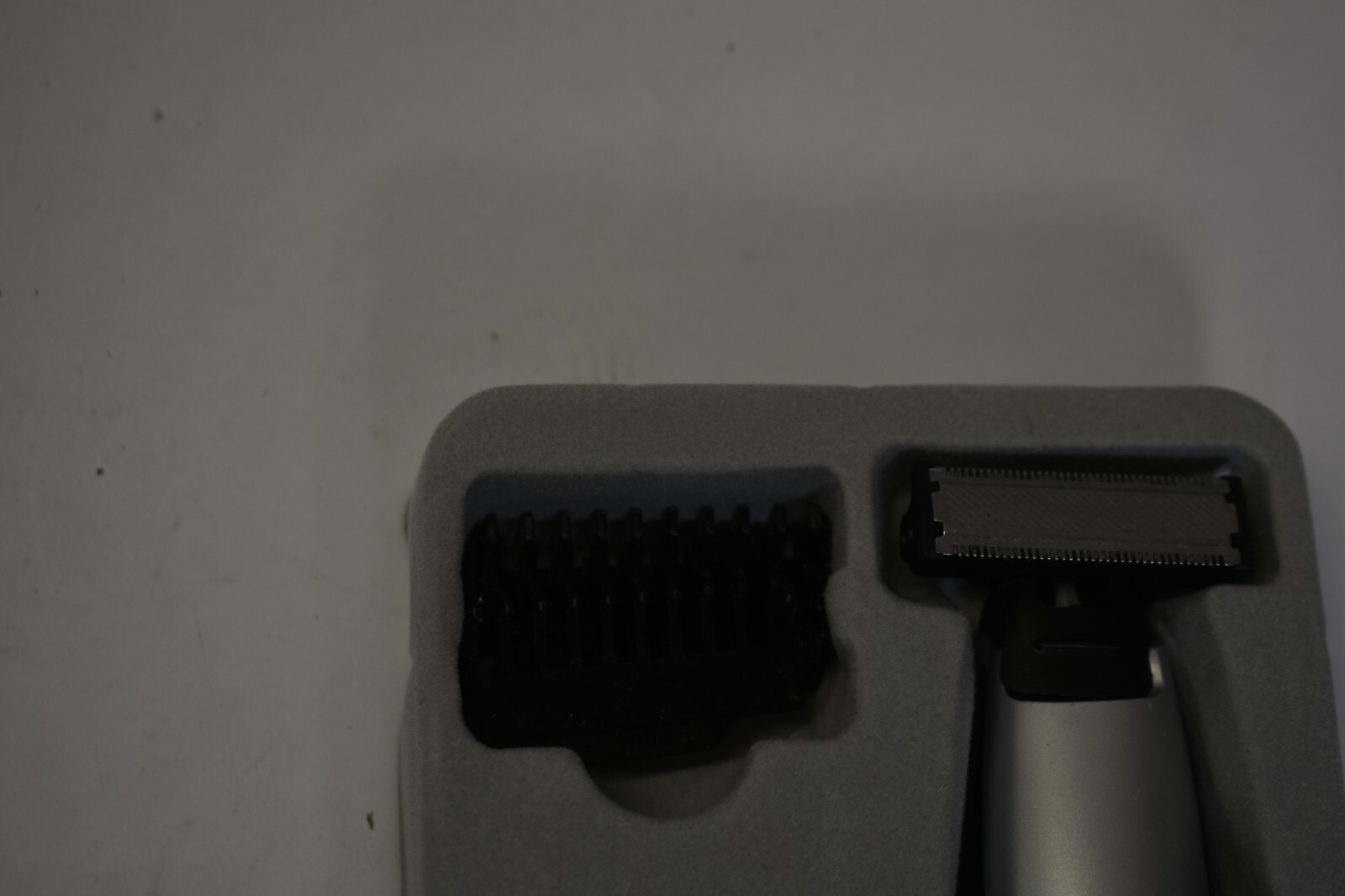 Brookstone Shaver & Hair Removal Cordless Wet & Dry Face & Hair Trimmer ...