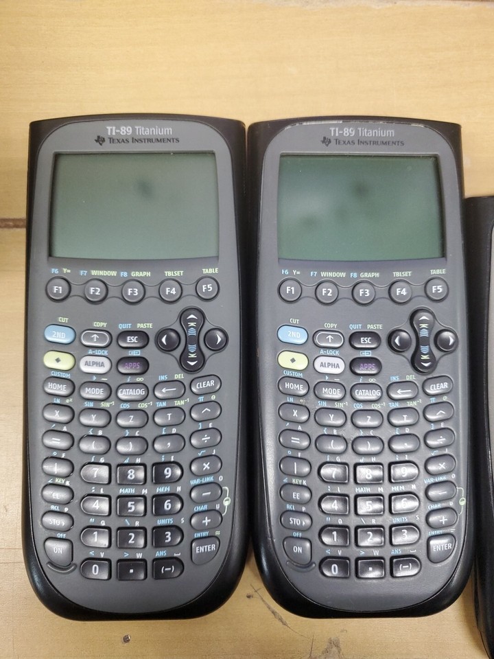 TI-89 TITANIUM Graphing Calculator, with BATTERIES! Texas Instruments ...