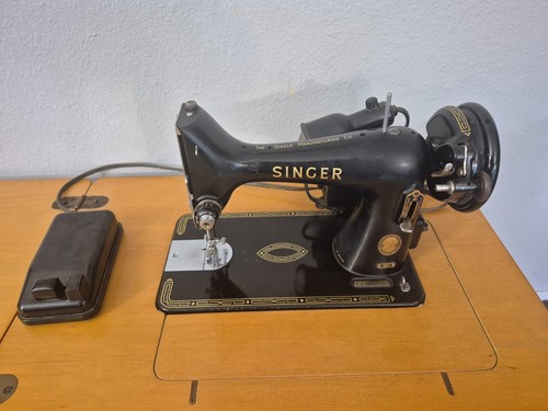 1955 Singer 99K Black Sewing Machine with Cabinet, Accessories, and ...
