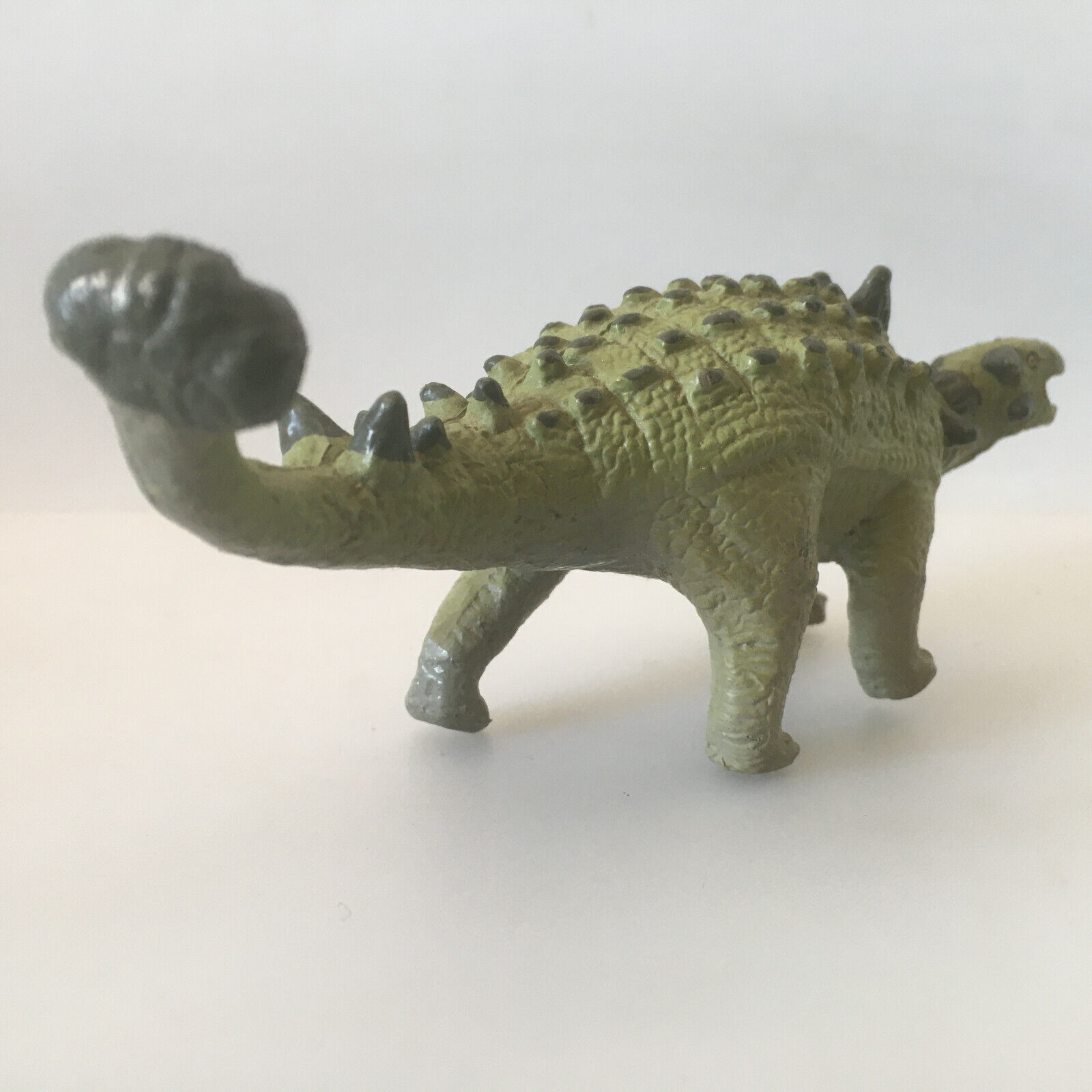 Vintage 1988 Carnegie Collection Safari Ltd Euoplocephalus Dinosaur ...