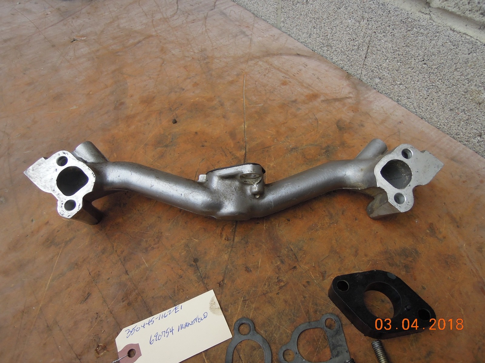 BRIGGS & STRATTON VANGUARD GENERAC GENERATOR INTAKE MANIFOLD 690754 | eBay