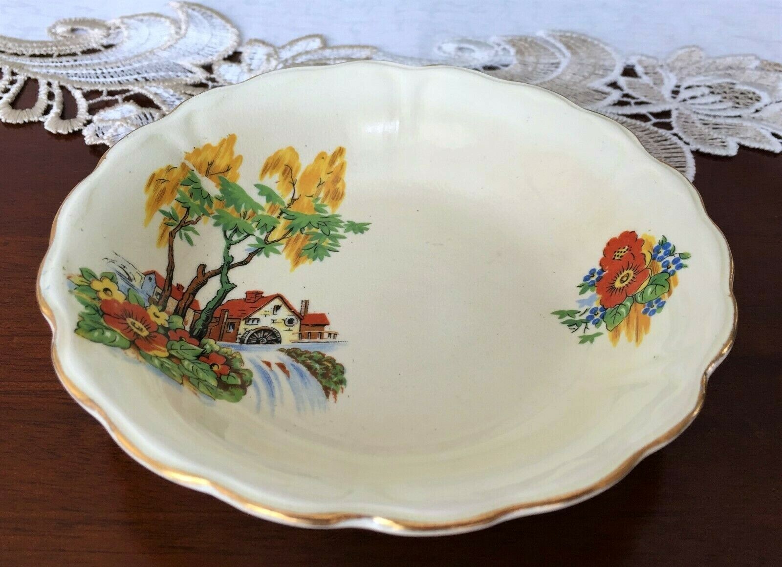 VINTAGE PALISSY POTTERY ENGLAND BUTTER/TRINKET DISH C1950+ | eBay Australia