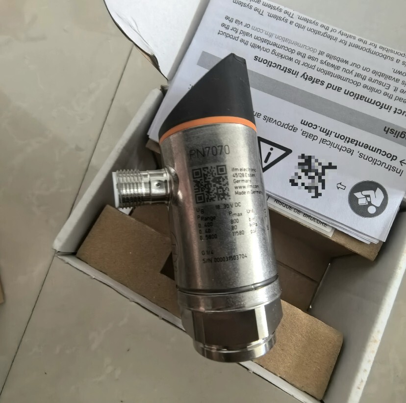 1pcs Orginal IFM PN7070 Electronic Pressure Sensor IFMPN7070 *New in ...