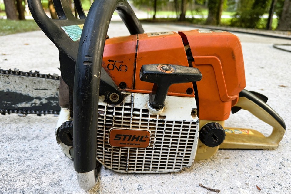 Stihl 044 Chainsaw RUNS STRONG New Chain Excellent Saw!! | eBay