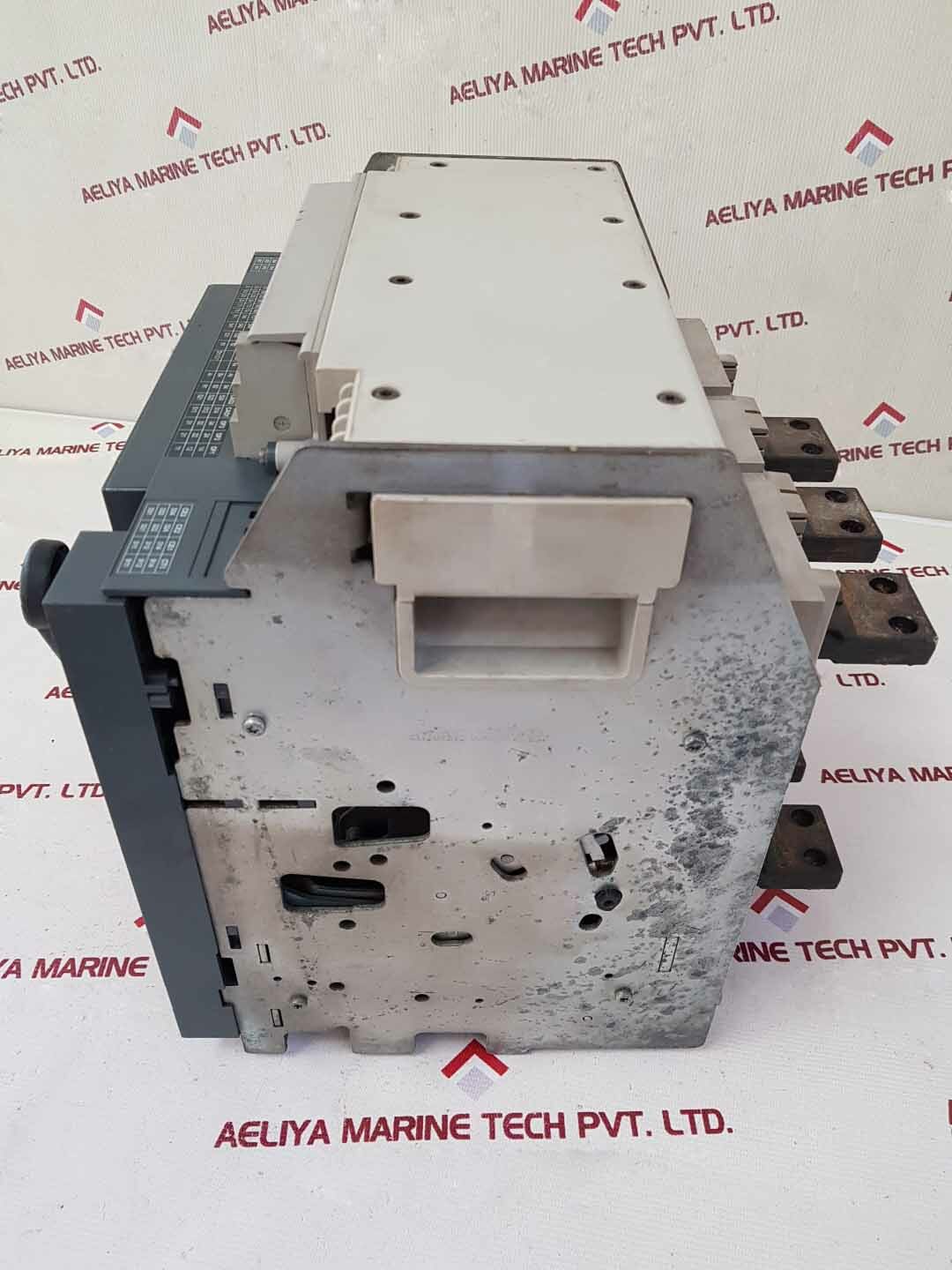 Schneider Electric Compact NS800 H Micrologic 2.0 Circuit Breaker 800A ...