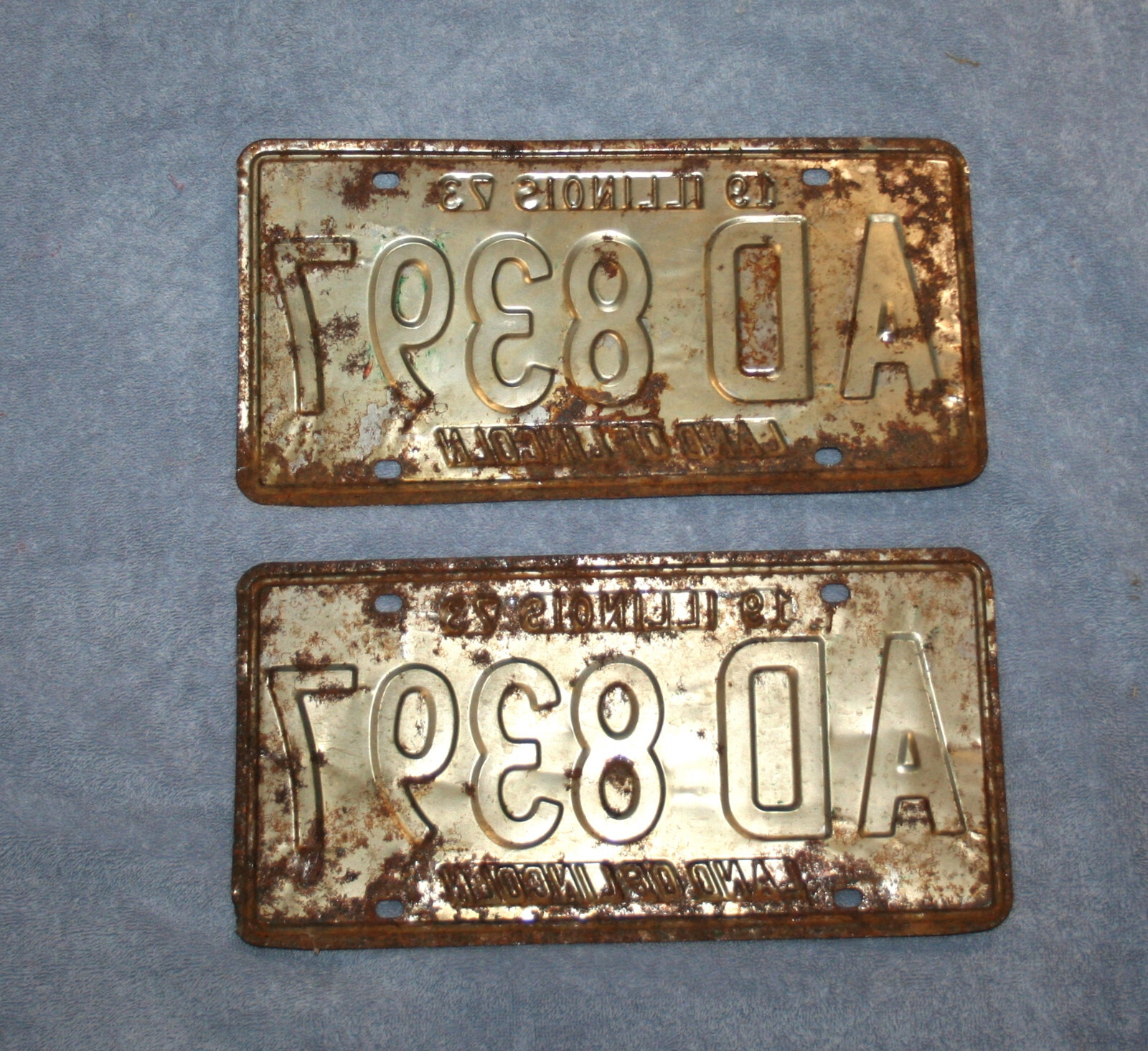 2 Vintage Illinois 1973 License Plate Pair White Green AD 8397 Plates ...