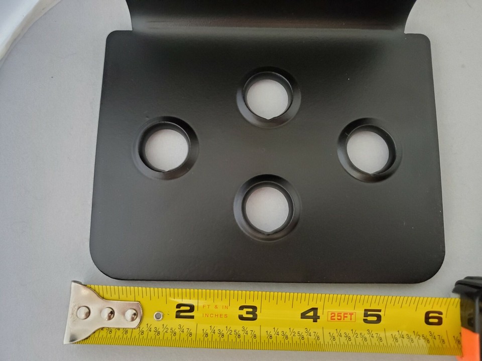 ORIGINAL BOLT-ON TRACTOR STEP (LEFT) for Massey Ferguson GC 17xx w ...