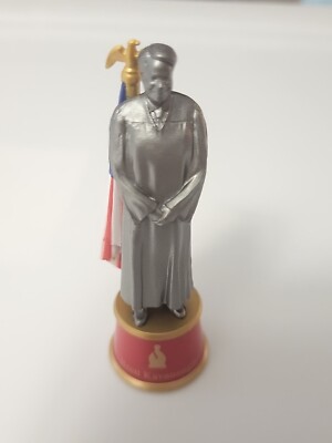 Battle For The White House Brett Kavanaugh Bishop Presidential Chess ...