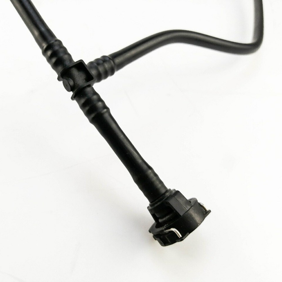 Radiator Overflow Hose Pipe For Benz GLS550 GL450 ML550 GL63 ML63 AMG ...