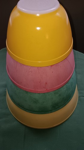 VINTAGE PYREX PRIMARY COLORS 3 PC SET NESTING MIXING BOWLS + 1 SMALL ...