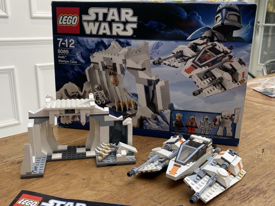 LEGO Star Wars Hoth Wampa Cave Set 8089 Complete with Box ...
