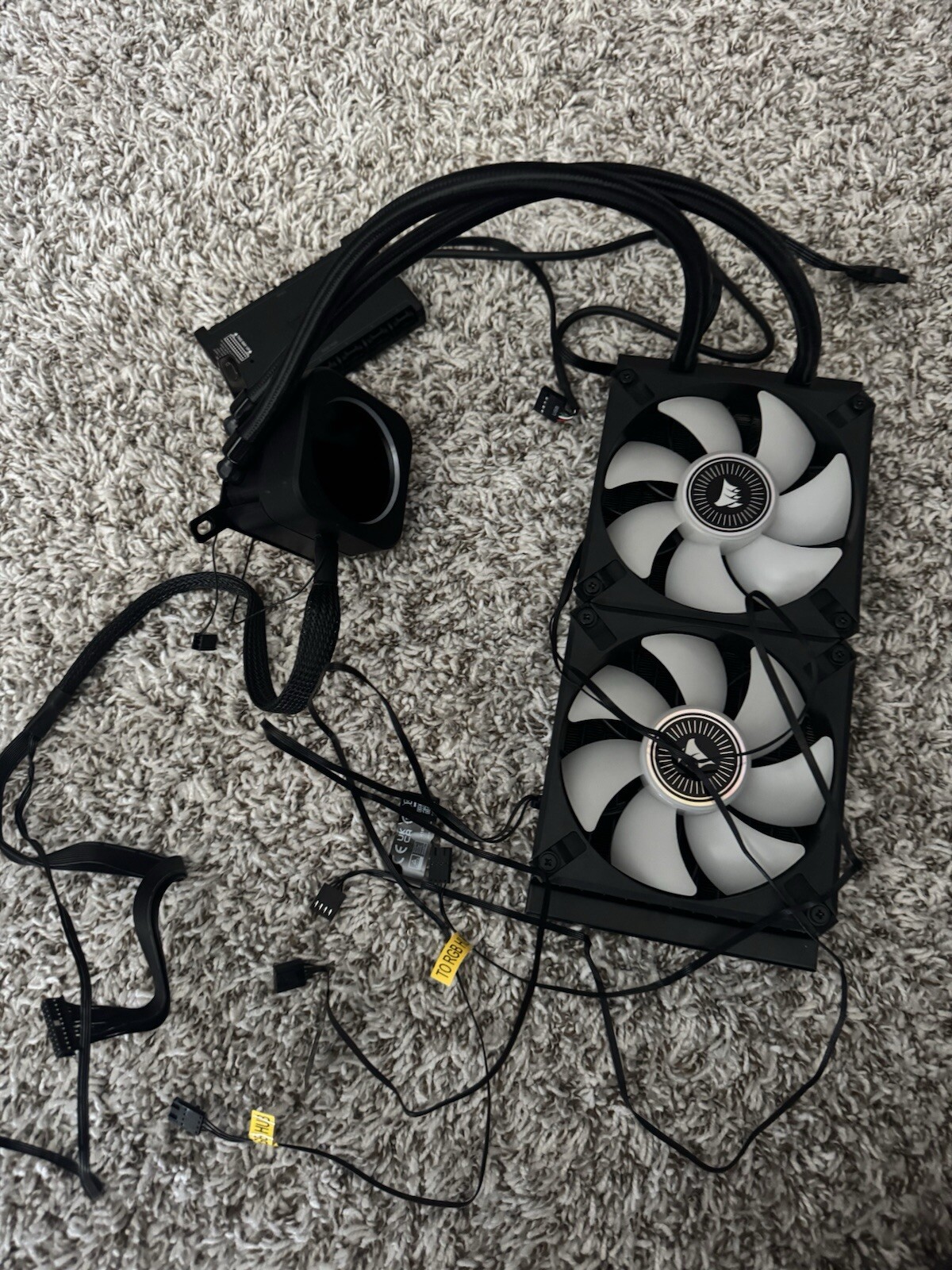 Corsair iCUE H100i Elite LCD Screen CPU Liquid Cooler w/ Corsair RGB ...