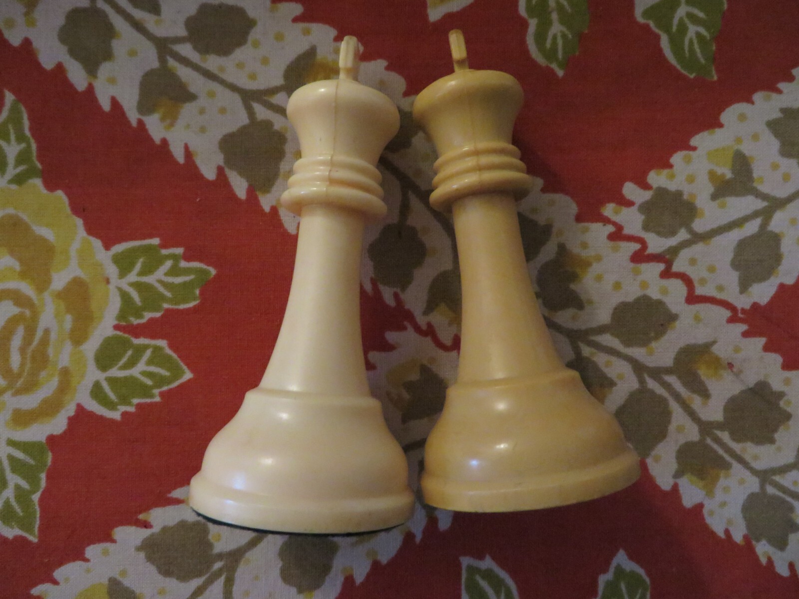 ©Vintage Allan Troy Chess Set RARE Drueke Black-&-Ivory PLASTIC set ...