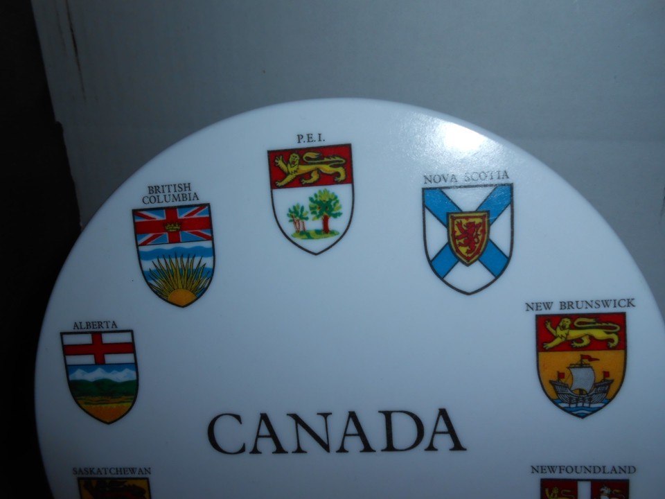 VTG ORNAMIN MELAMINE 6" CANADA PLAQUE/COASTER/TRIVET/PLATE 10 ...