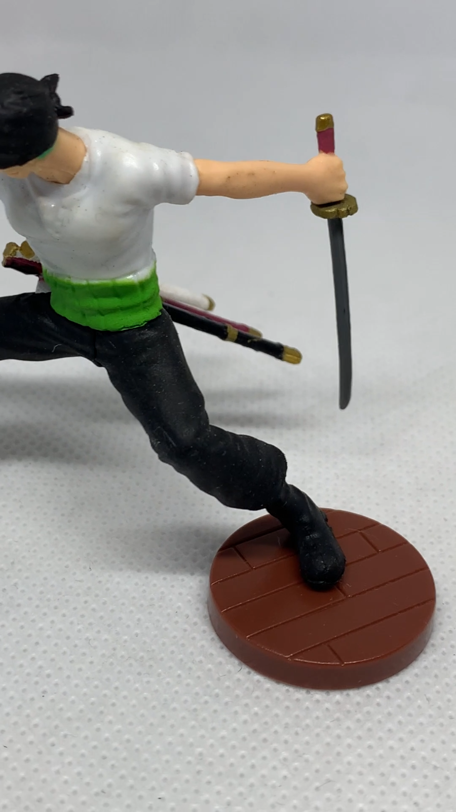 ZORO One Piece Mini Figure Choco egg Figure 2018 Anime comics Toy ...