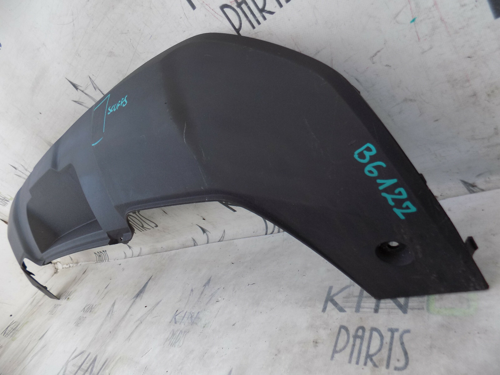 Audi Q2 S Line 2016 on Rear Bumper Diffuser- Genuine 81a 807 521 for ...