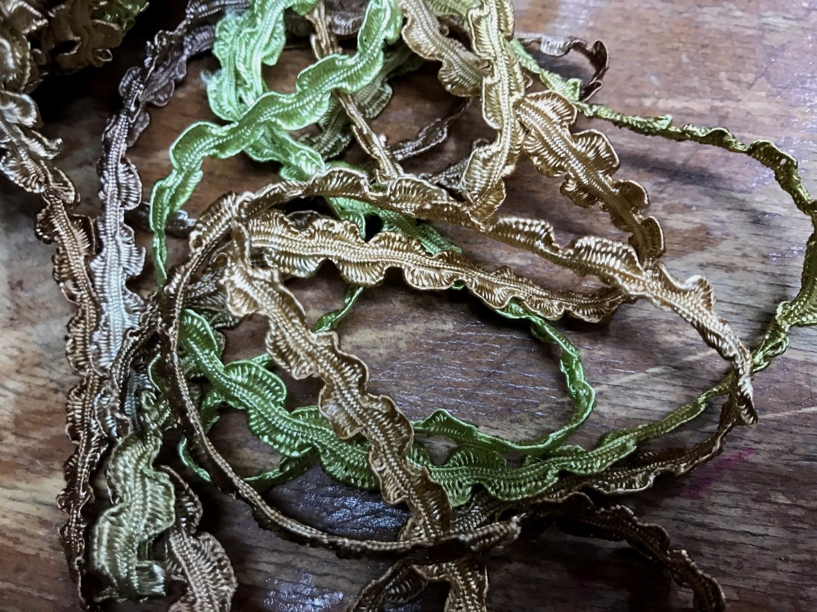 ric rac rayon ombre 1/4" ricrac hand dyed 1yd made in USA | eBay