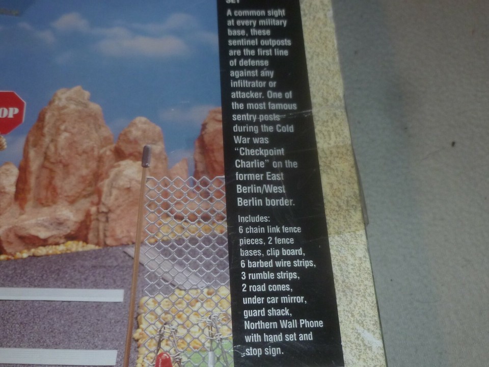 VINTAGE 1999 12" GI JOE FIGURE PLAYSET DELUXE MISSION GEAR SENTRY POST ...