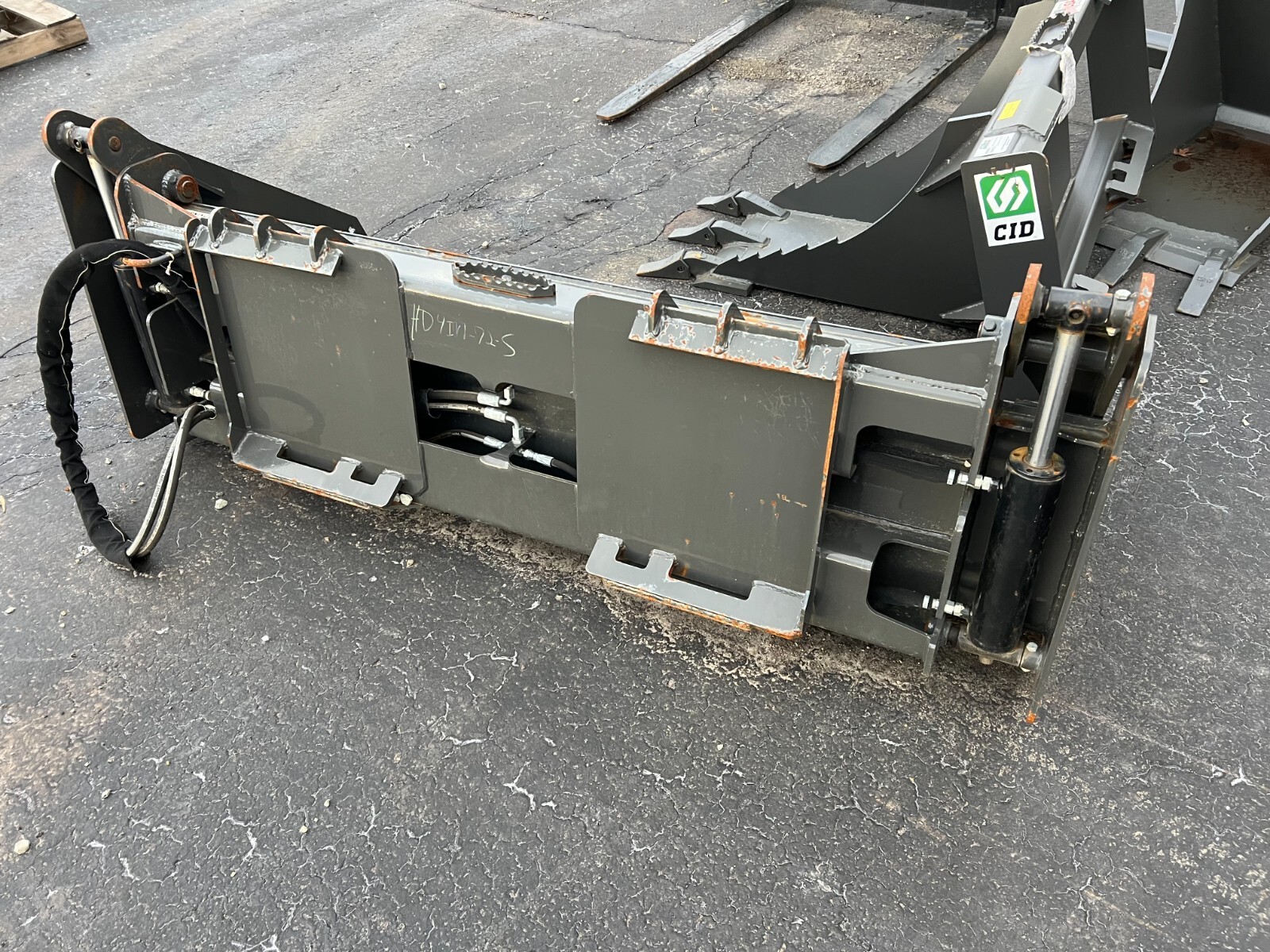 NEW CID / IRON CRAFT 72" 4 IN 1 SKID STEER LOADER BUCKET - DISCOUNTED ...