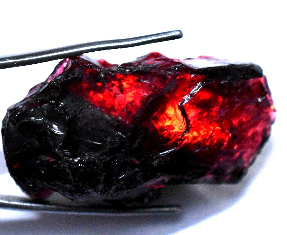 Painite The Rare Gem Painite Fetches US $60,000 Per Carat