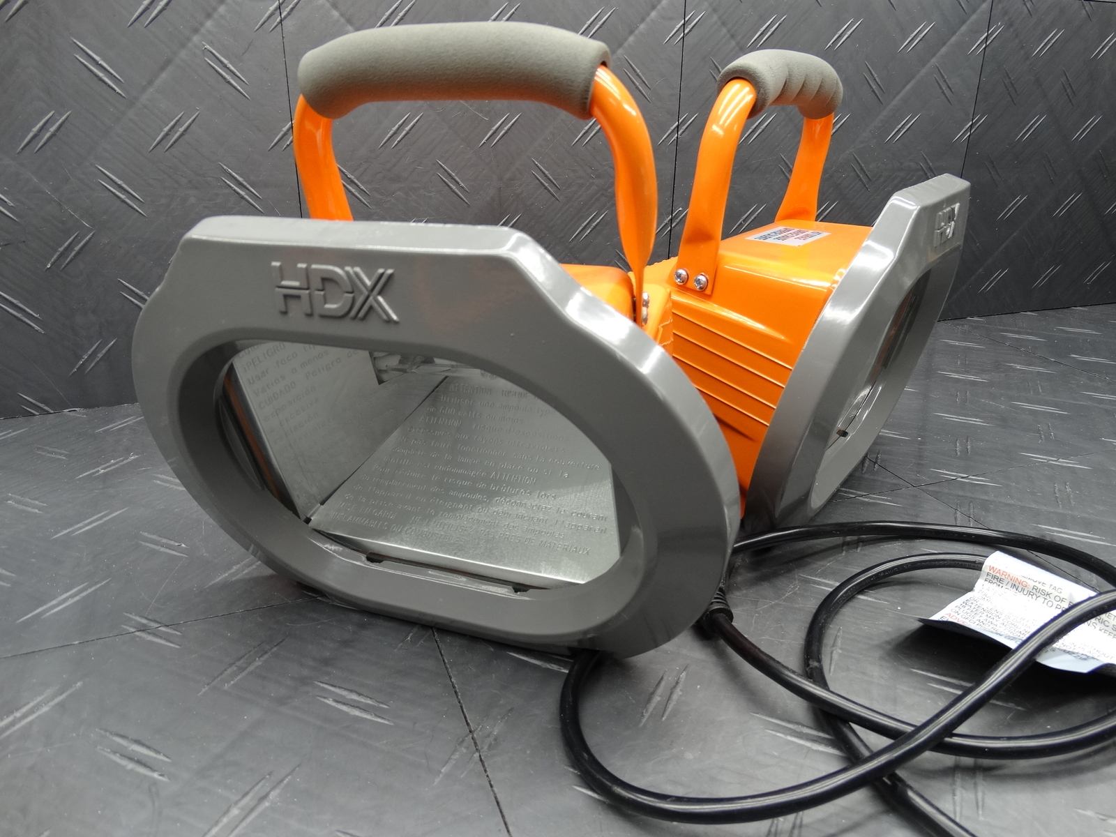 HDX 1200-Watt Halogen Tripod Work Light-H1200DPT Both Lamps Not Working ...