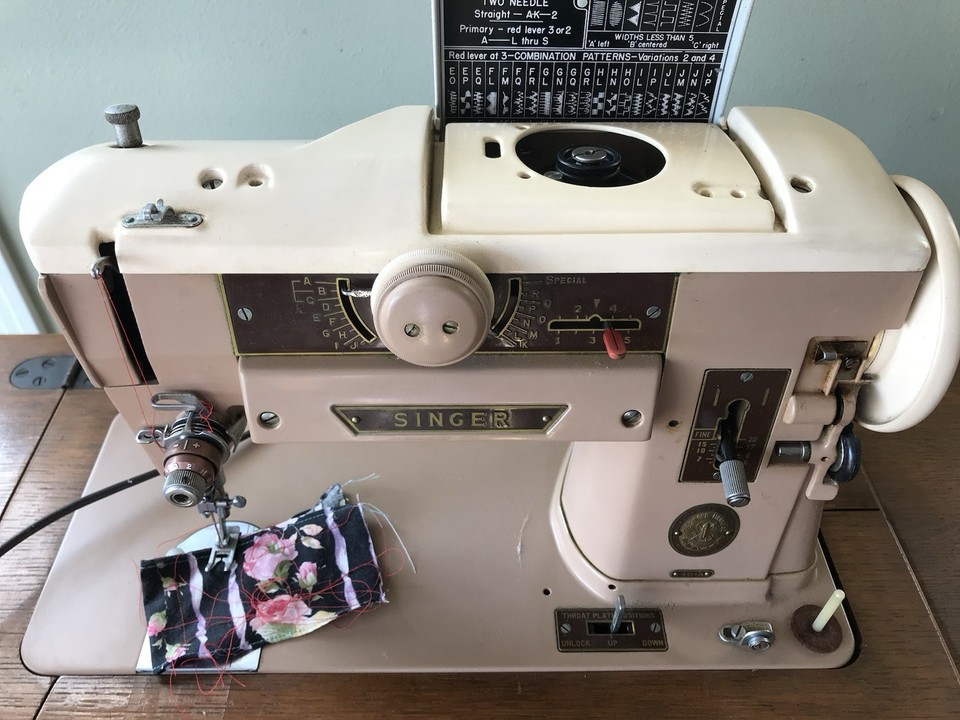 Singer 401A Sewing Machine VINTAGE | eBay