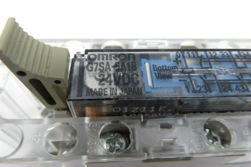 Omron G7SA-5A1B Relay w/ P7SA-14F Base | eBay