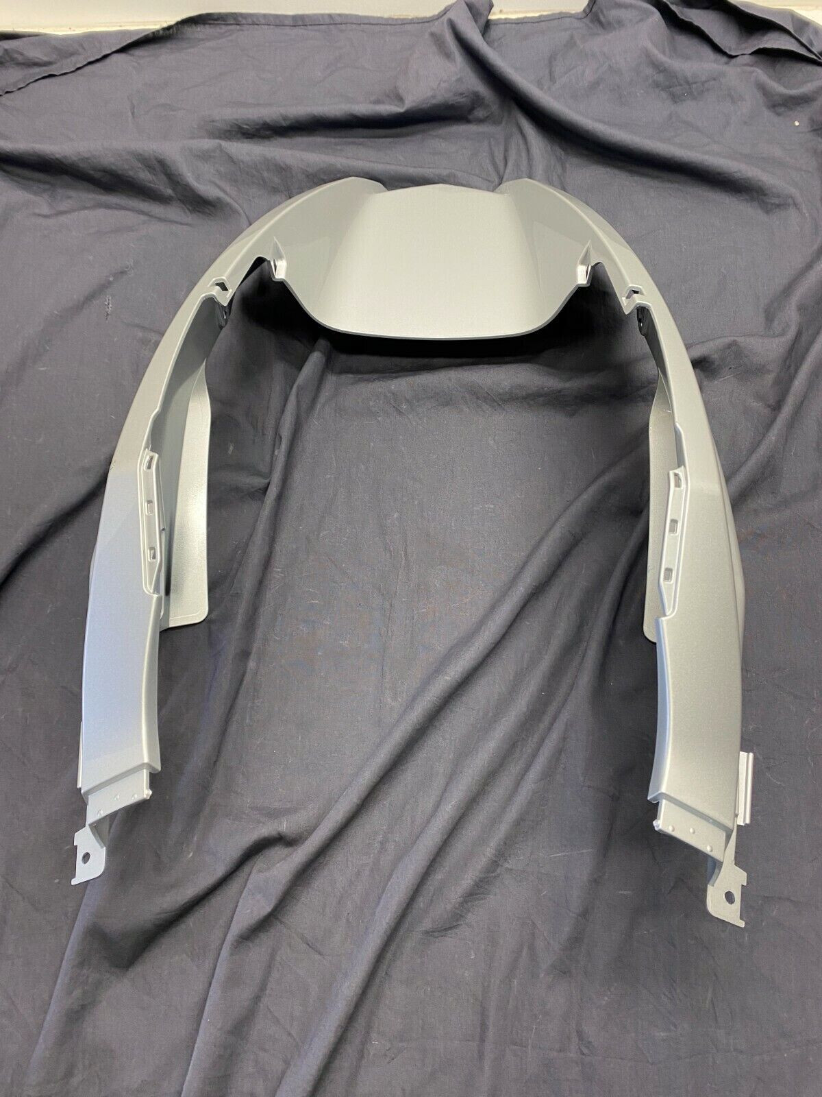 BMW R1200GS 2008-2013 Front Wheel Fender Upper Silver 46617709312 | eBay