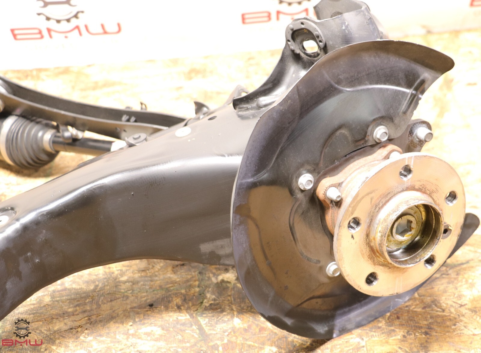 Right Rear Suspension Lower Trailing Arm Knuckle Hub Spindle OEM Mini ...