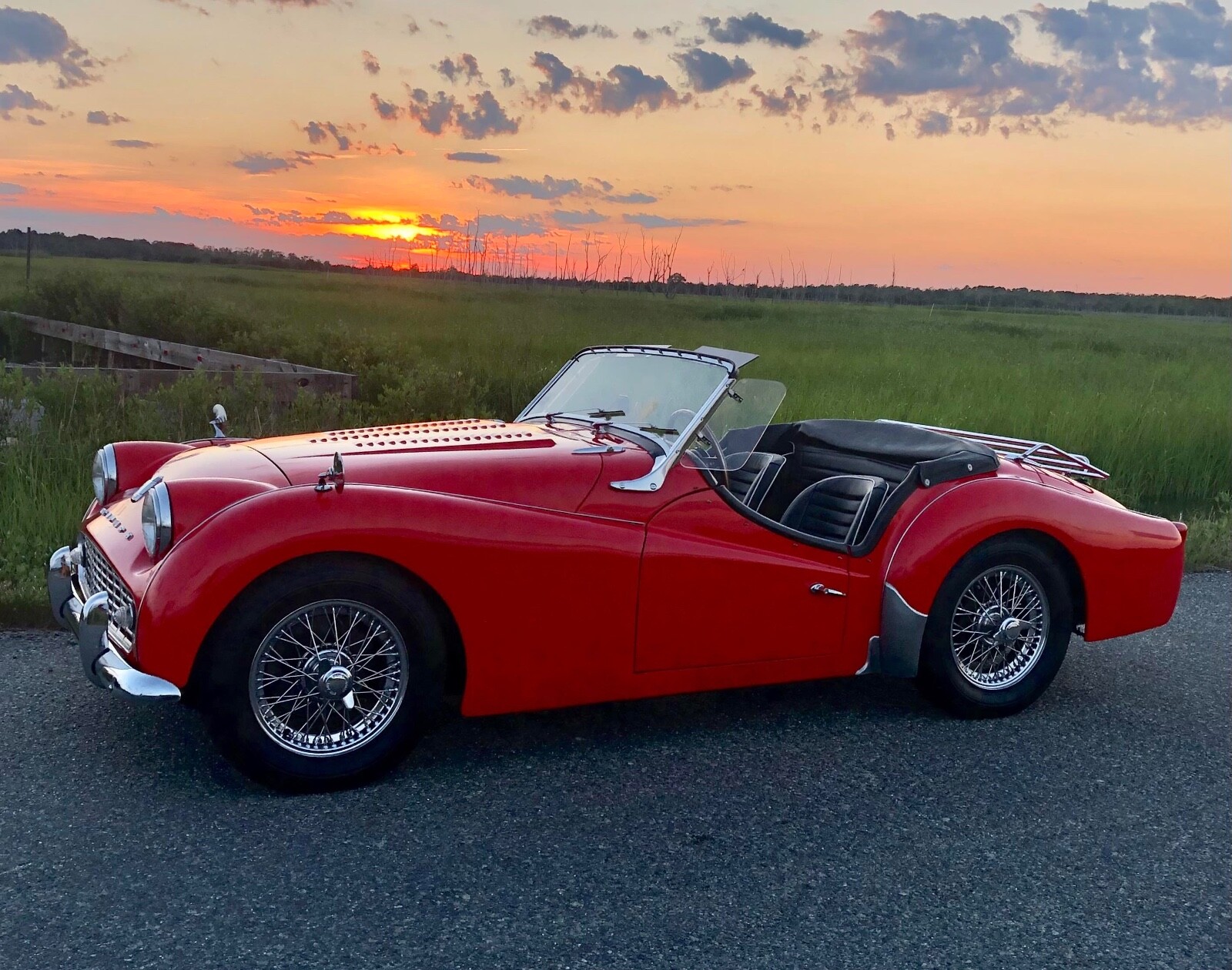 Austin Healey / MG / Morgan / Triumph - 15"x 4.5" 60 Spoke TUBELESS ...