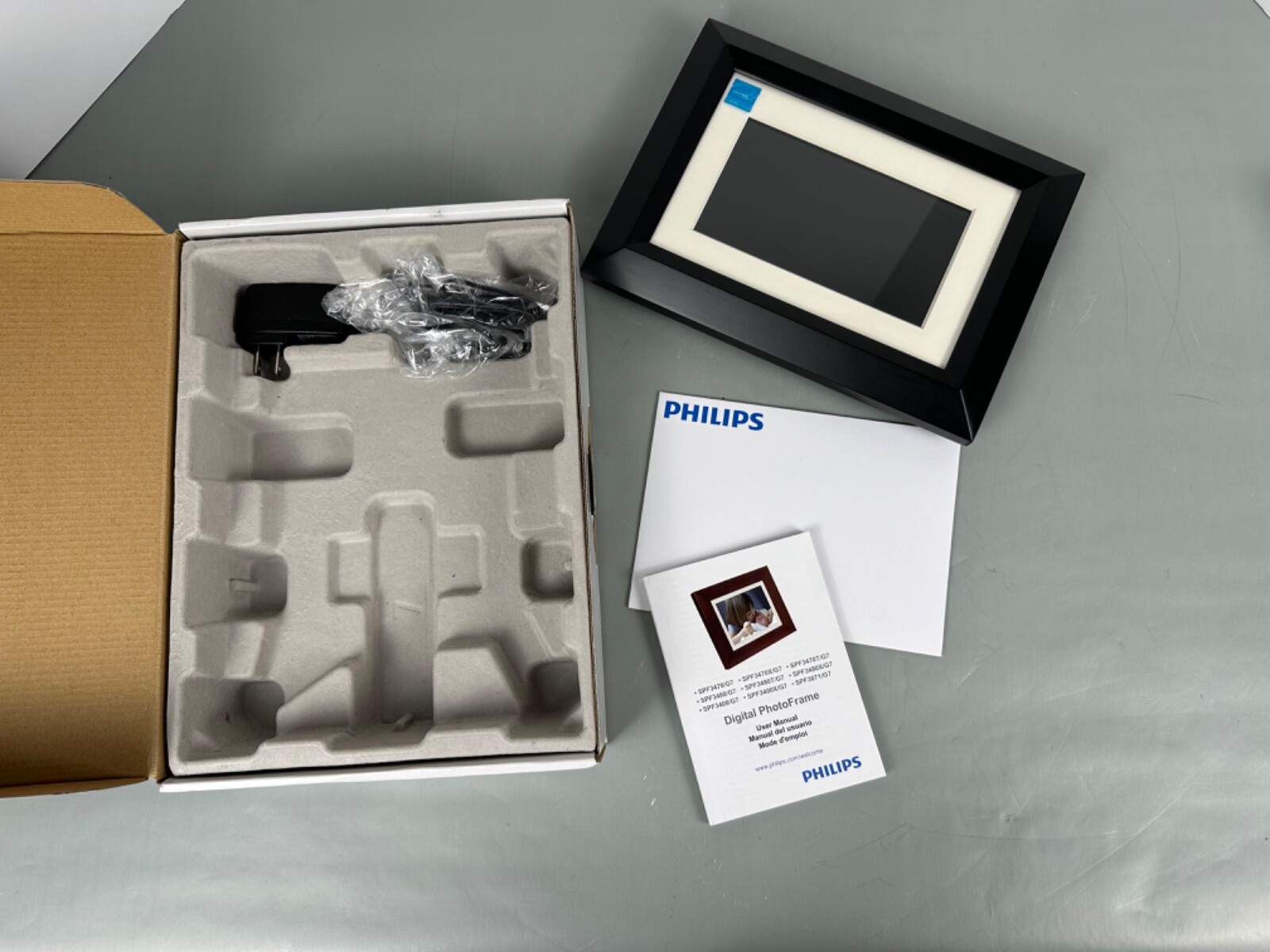 Philips Home Essentials Digital PhotoFrame 7”Black Frame New In Box ...