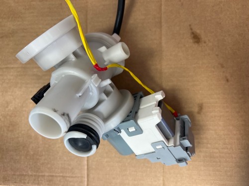 Genuine Samsung Washer Drain Pump assembly. DC97-20621A | eBay