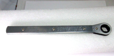 Competitor Lane Rope Wrench 5/8in 12 Point, Single Ended 8" Length | eBay