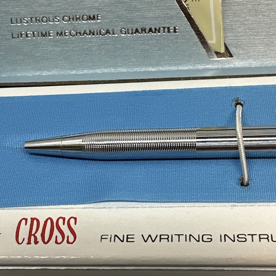 Vintage Cross Lustrous Chrome Ribbed Ballpoint Twist Pen #3502 w/ ink ...
