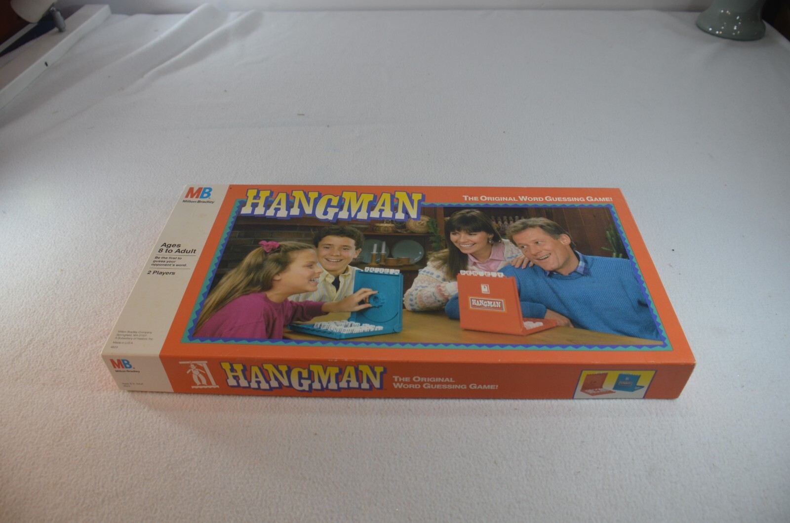 Hangman Board Game by Milton Bradley Ages 8 and Up 2 Players Complete ...