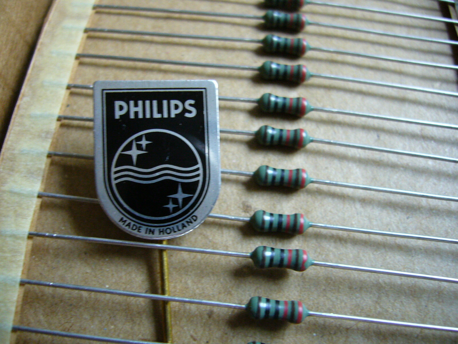 PHILIPS MRS25 10k or 1k 0.6W 1% 50ppm Low Noise Metal film Resistor | eBay