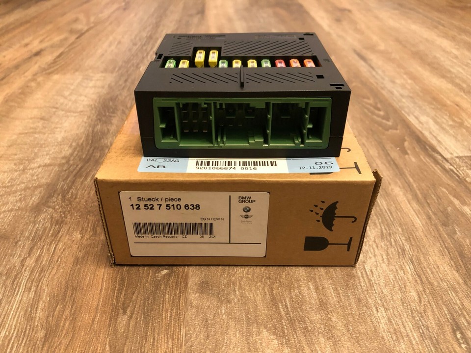 Integrated Supply Control Module IVM For BMW E60 E61 E63 E64 E65 E66 ...