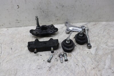2009-2013 Harley Street Electra Glide Engine Mounting Bolts & Brackets ...