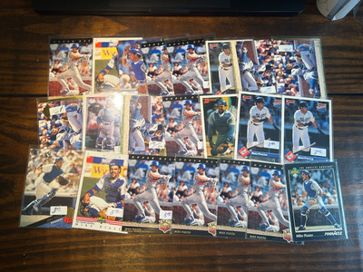 Mike Piazza Rookie Lot of 55 Nice Mostly Near Mint+ Cards Topps Upper ...