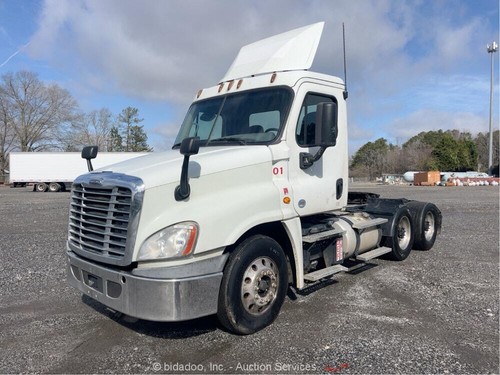 2015 Freightliner Cascadia T/A Day Cab Truck Tractor Detroit DD13 M/T ...