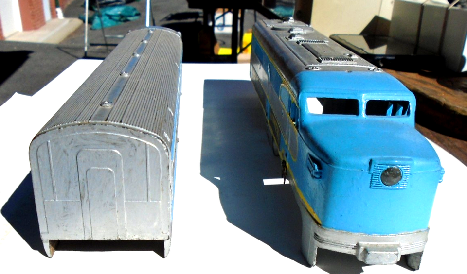 TWO AMERICAN FLYER COMET SET SHELLS | eBay