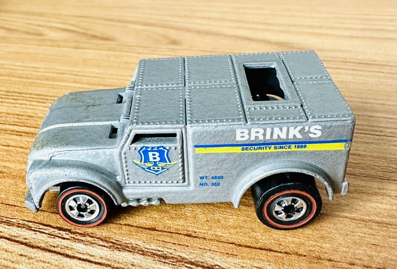 Hot Wheels Redline 1972 Funny Money Brinks Truck Armored Security Cash ...