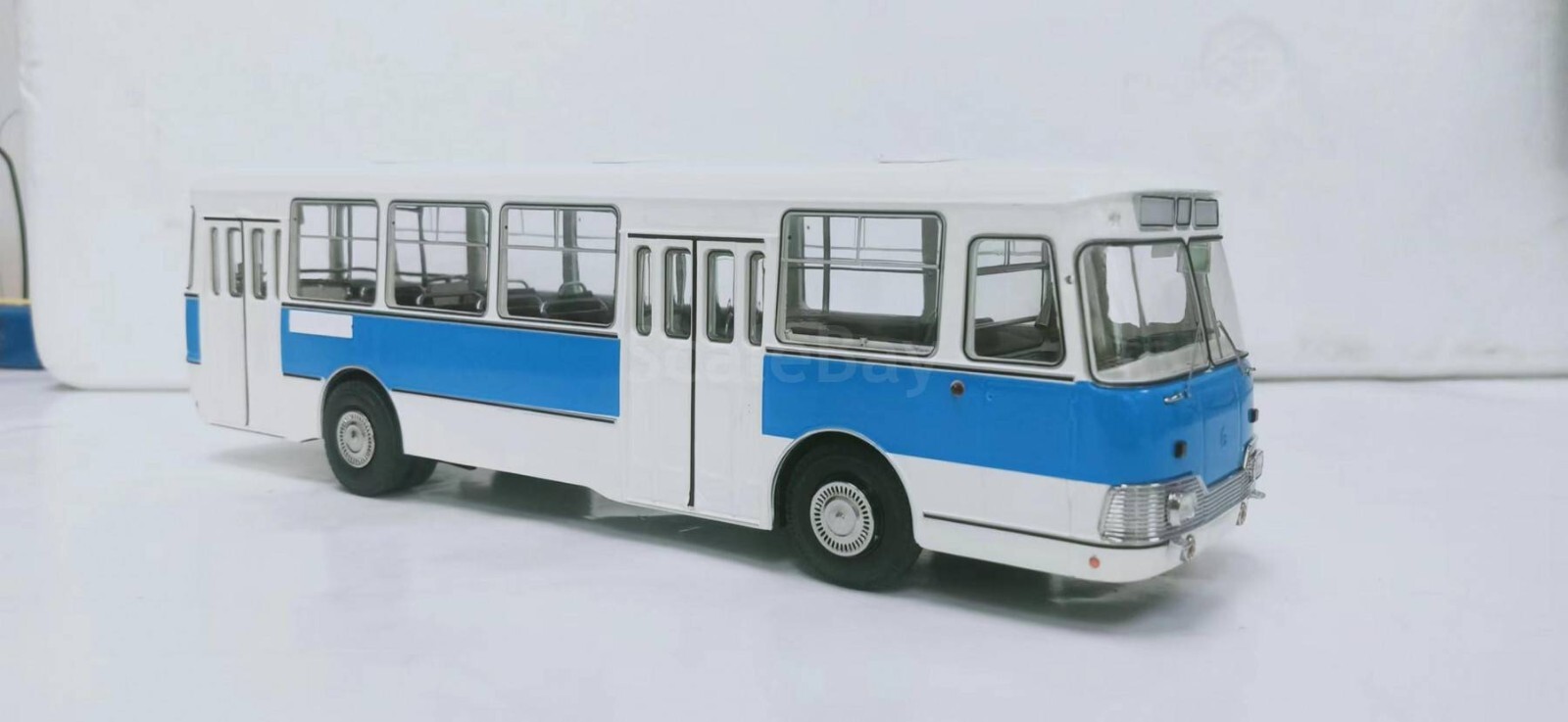 LIAZ 677M Russian Soviet/USSR City Bus by “DEMPRICE / Classic Bus” | eBay