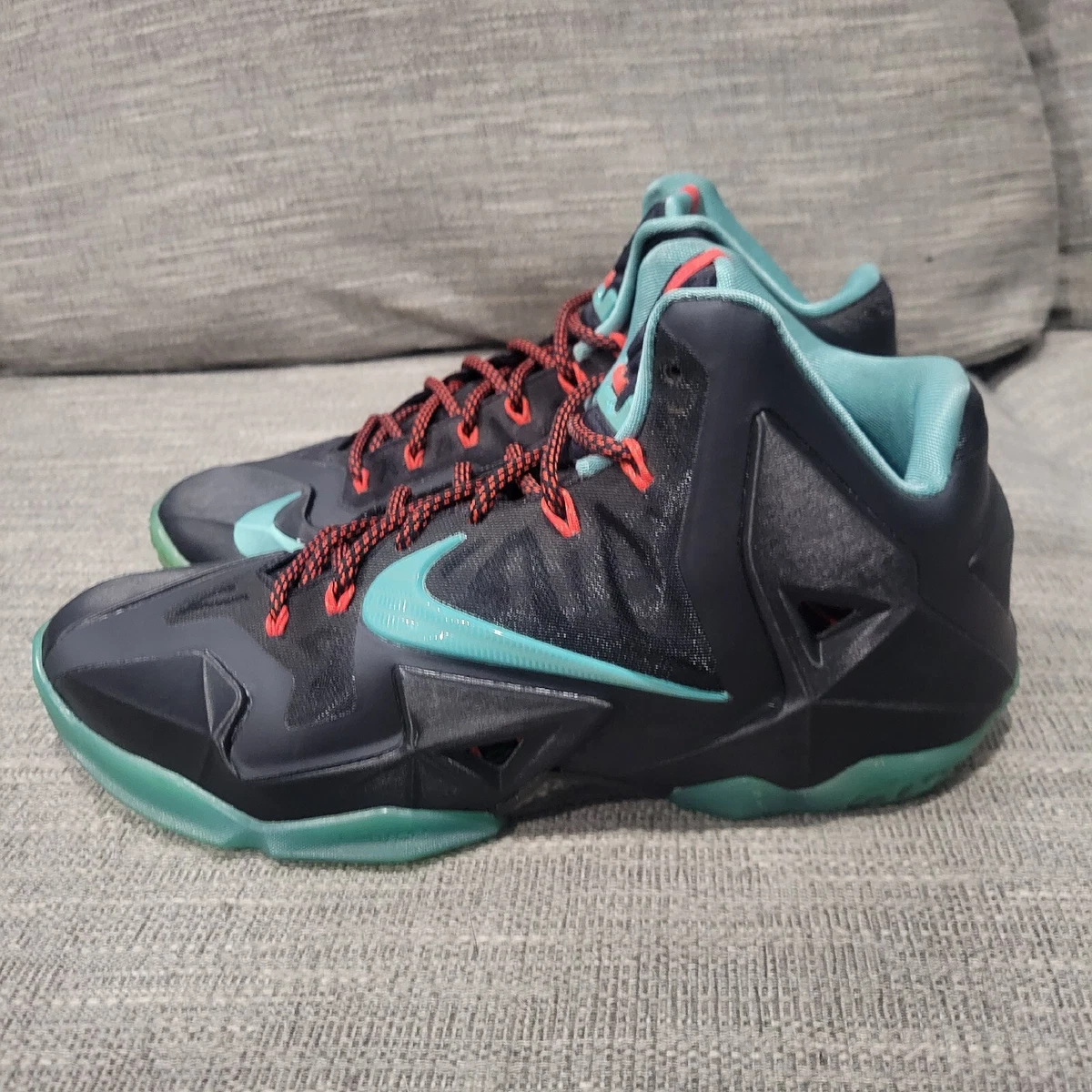 Lebron 11 Black And Blue