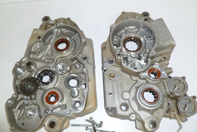 01 400SX KTM RFS Matched Engine Case Set 59030000044 SX MXC XC EXC 400 ...