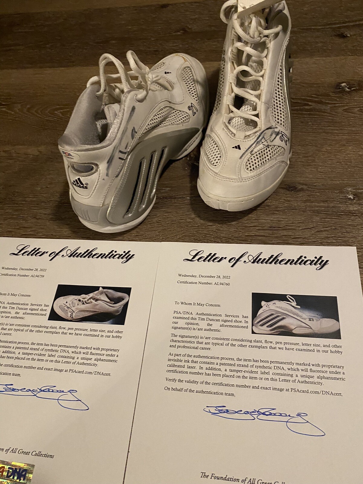 NBA San Antonio Spurs Tim Duncan signed autographed Adidas shoes COA ...