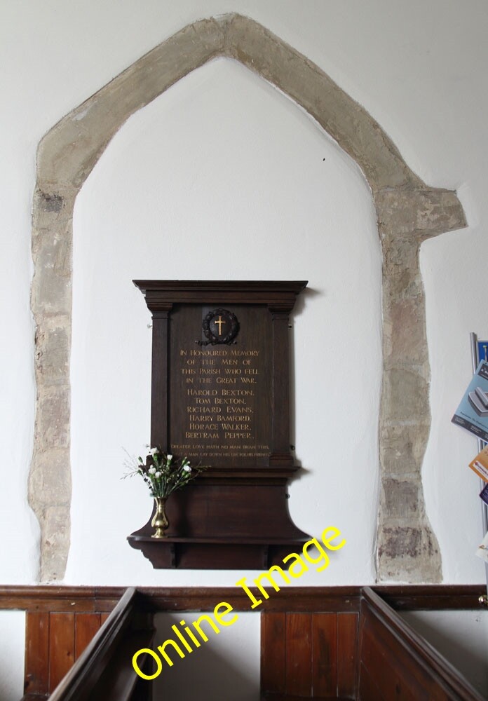 Photo 6x4 St Peter, Ashby Parva - War Memorial WWI c2013 | eBay