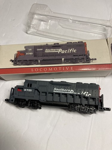 High Speed N Scale Southern Pacific 9725 Diesel Locomotive Non-powered ...