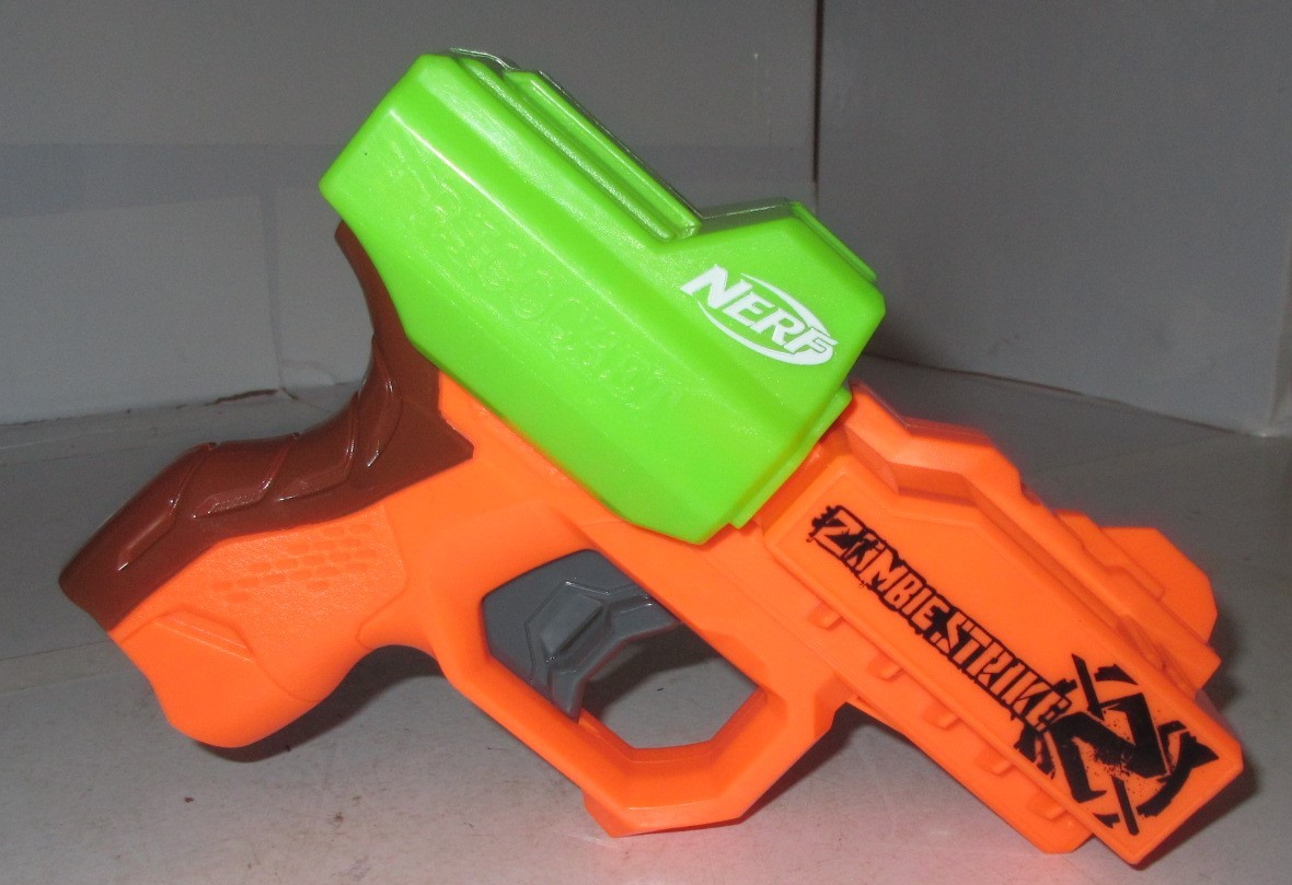 Nerf Zombie Strike Vortex TWO Nerf Zombie Strike Fusefire Vortex Disc