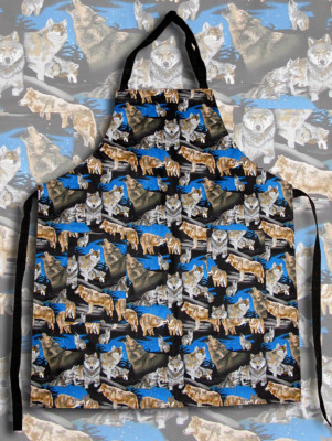 Gorgeous WOLF DESIGN APRON Made in the USA America BEST Lined Wolves ...